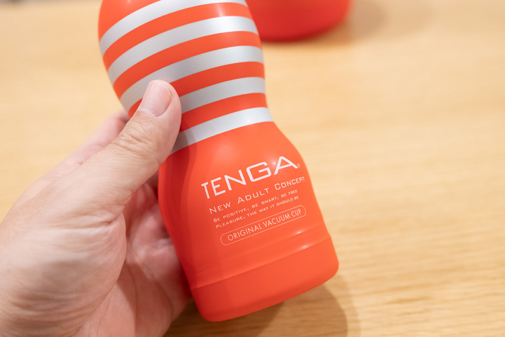 本物そっくり!?「TENGA TISSUE CASE」を買ってみました。(テンガ ティッシュケース) 【レビュー】 | ねんざブログ